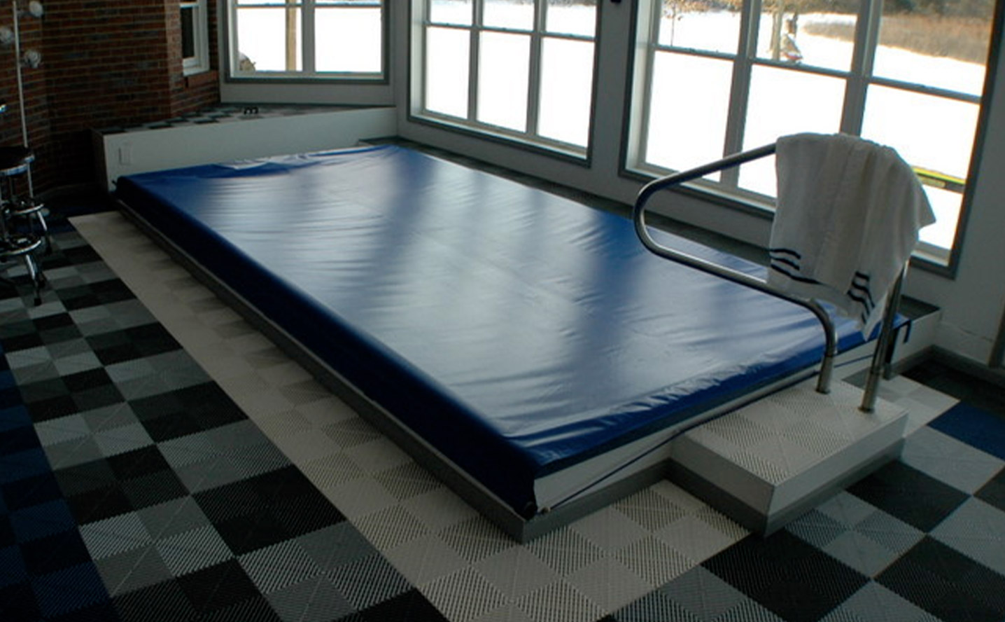 Installer un sol pour spa gonflable